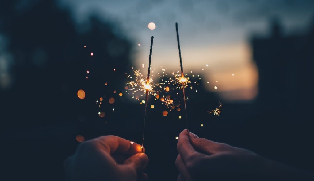 ¿Sabías el origen de la pólvora y 10 curiosidades de este invento?